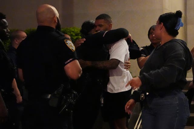 Manhattan shooting: Five killed, including NYPD officer, after gunman ...