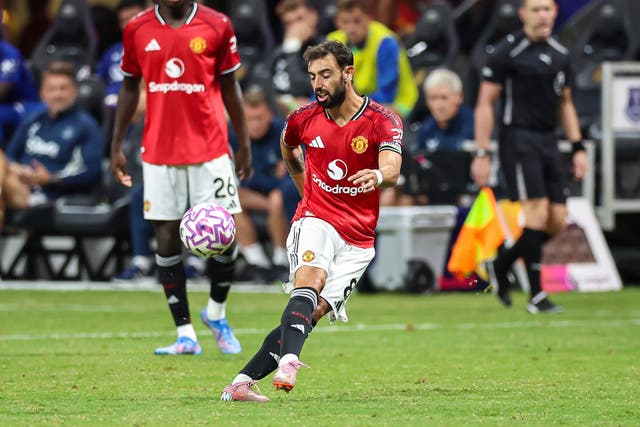 Bruno Fernandes tears into ‘lazy’ Man United teammates after Everton ...