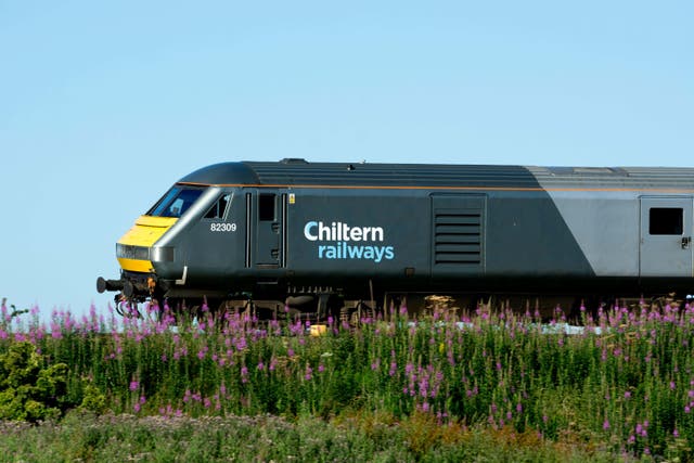 Chiltern Railways brings back first-class carriages in ‘surprising ...