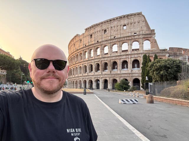 @emilycutiexx leak yes, she's got some curves, but wears it