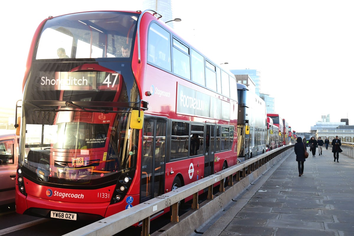 The new plan which could see under-22s get free bus travel in England ...