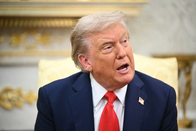 Latest portrait of ‘orange’ Trump that will be hung in the White House ...