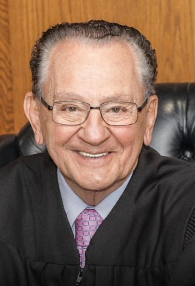 Frank Caprio: ‘World’s nicest judge’ dies at 88 after pancreatic cancer ...