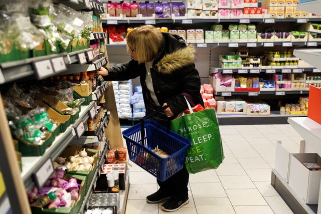 Dietitian shares how to reduce ultra-processed food in your diet and ...
