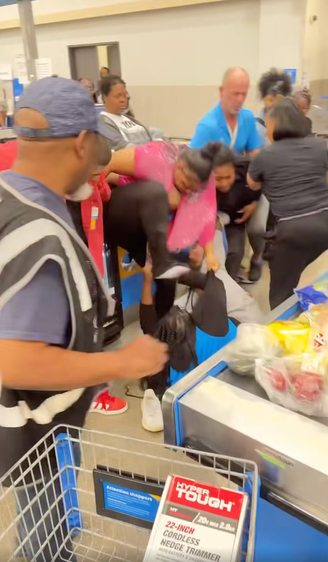 Walmart employee beaten by group of women as brawl breaks out in ...