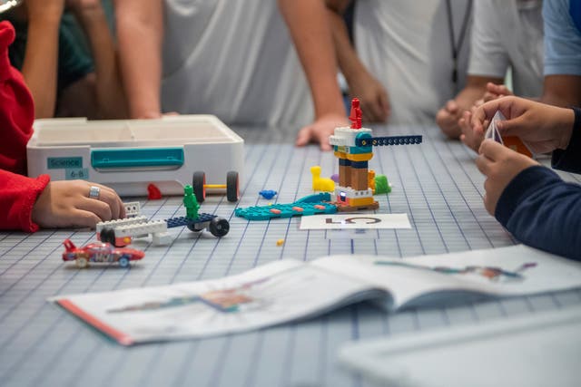 How schools are helping girls address the post-pandemic STEM gender gap ...