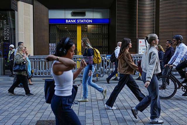 How much Tube drivers really earn as they strike over TfL pay | The ...