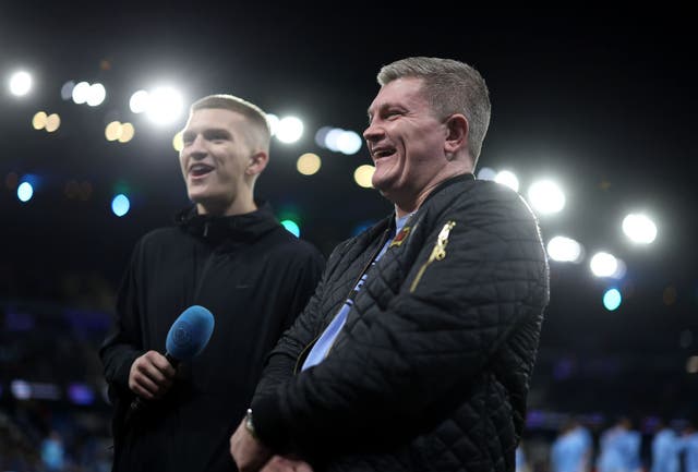 Ricky Hatton’s son pays heartbreaking tribute to legendary boxing ...