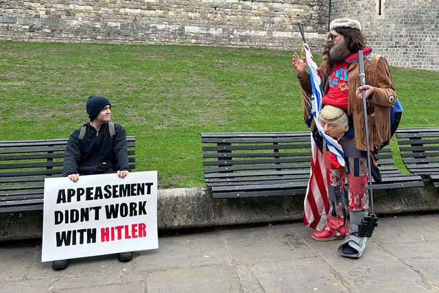 ‘He’s the big boss!’ Trump supporters line Windsor streets as US ...
