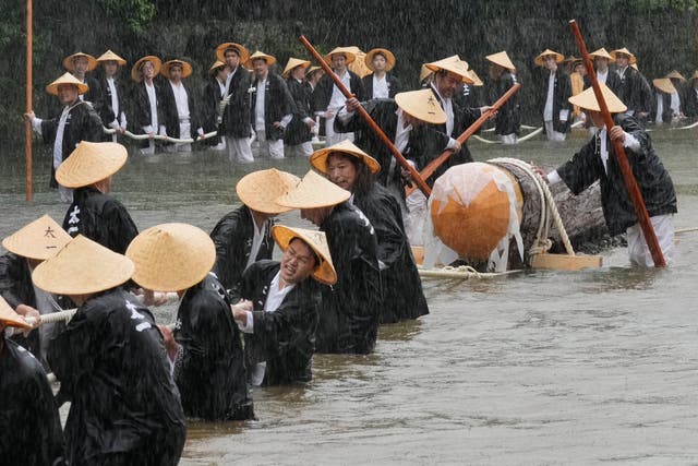 Why Japan’s most sacred Shinto shrine has been rebuilt every 20 years ...