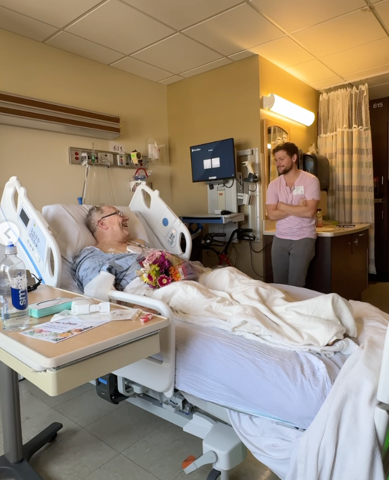 Comedian Drew Lynch finishes set in hospital after audience member ...