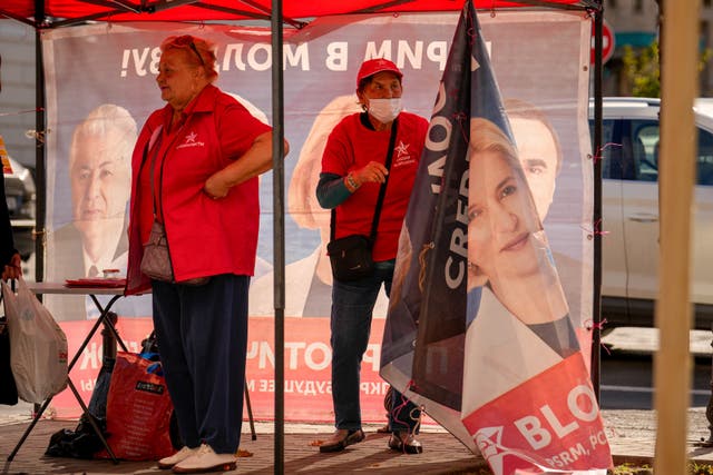 Moldovans face stark choice between EU and Russia in critical election ...