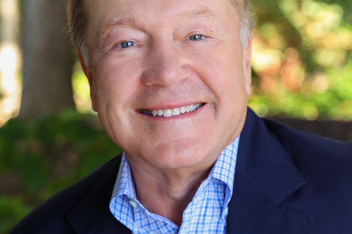 Silicon Valley leader who navigated the internet's boom and bust sees ...