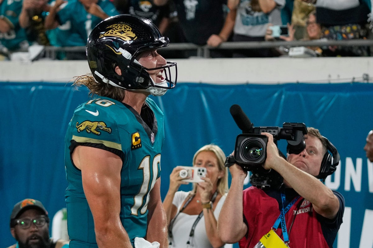 Jacksonville Jaguars rally to late comeback win against Kansas City Chiefs | The Independent