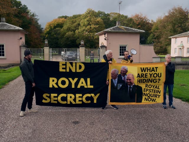 Four Out Of Five Britons Want Prince Andrew To Be Formally Stripped Of 9200