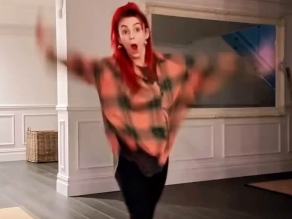 trolls dance routine