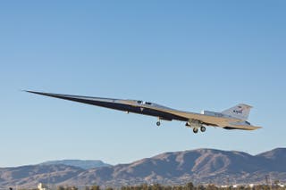 The experimental aircraft that could bring back supersonic air travel ...