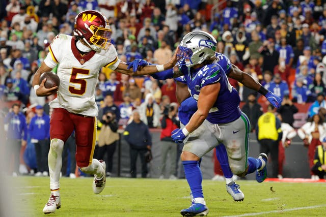 Washington Commanders quarterback Jayden Daniels suffers horror injury ...