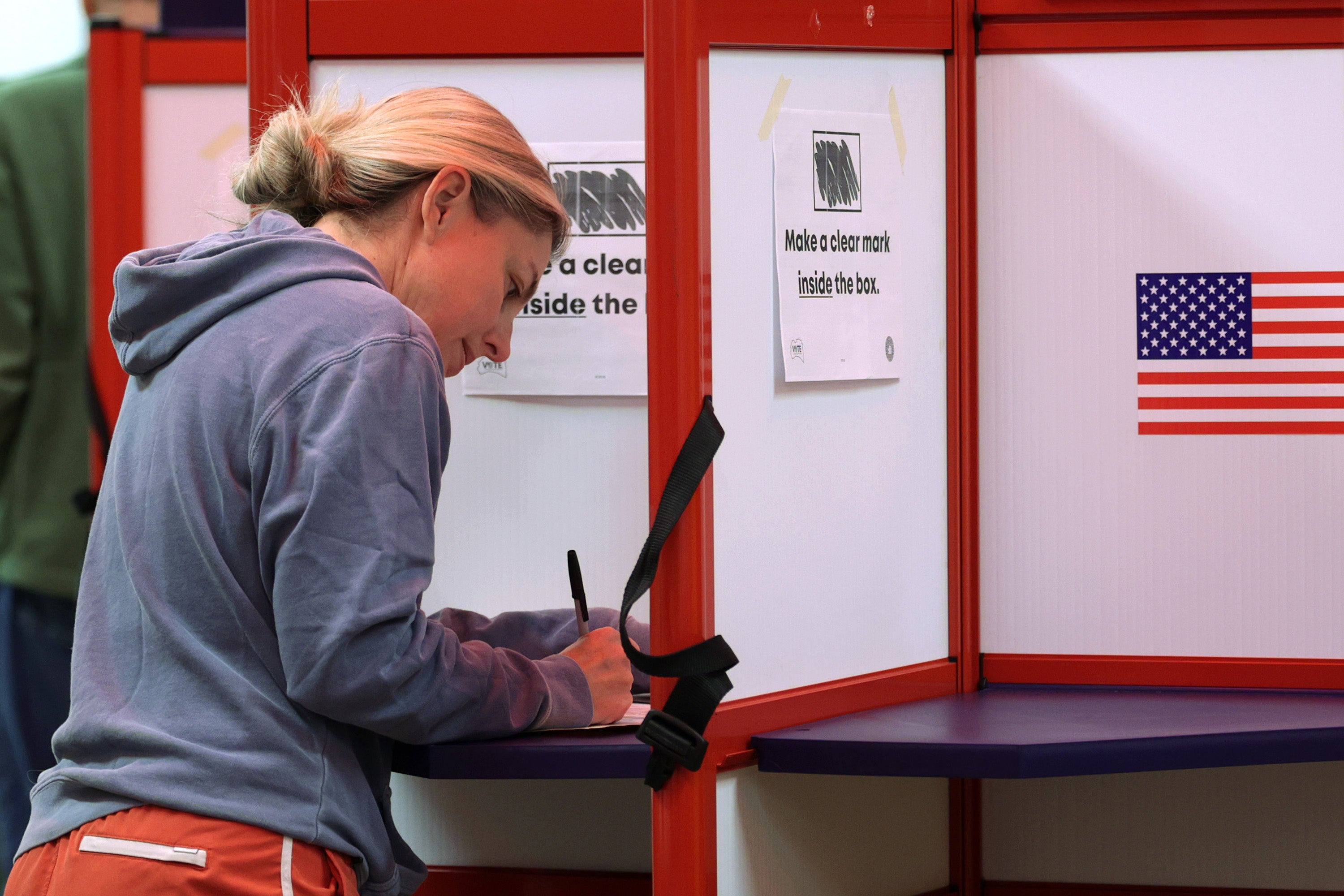 Anxious Democrats await key Election Day results in…