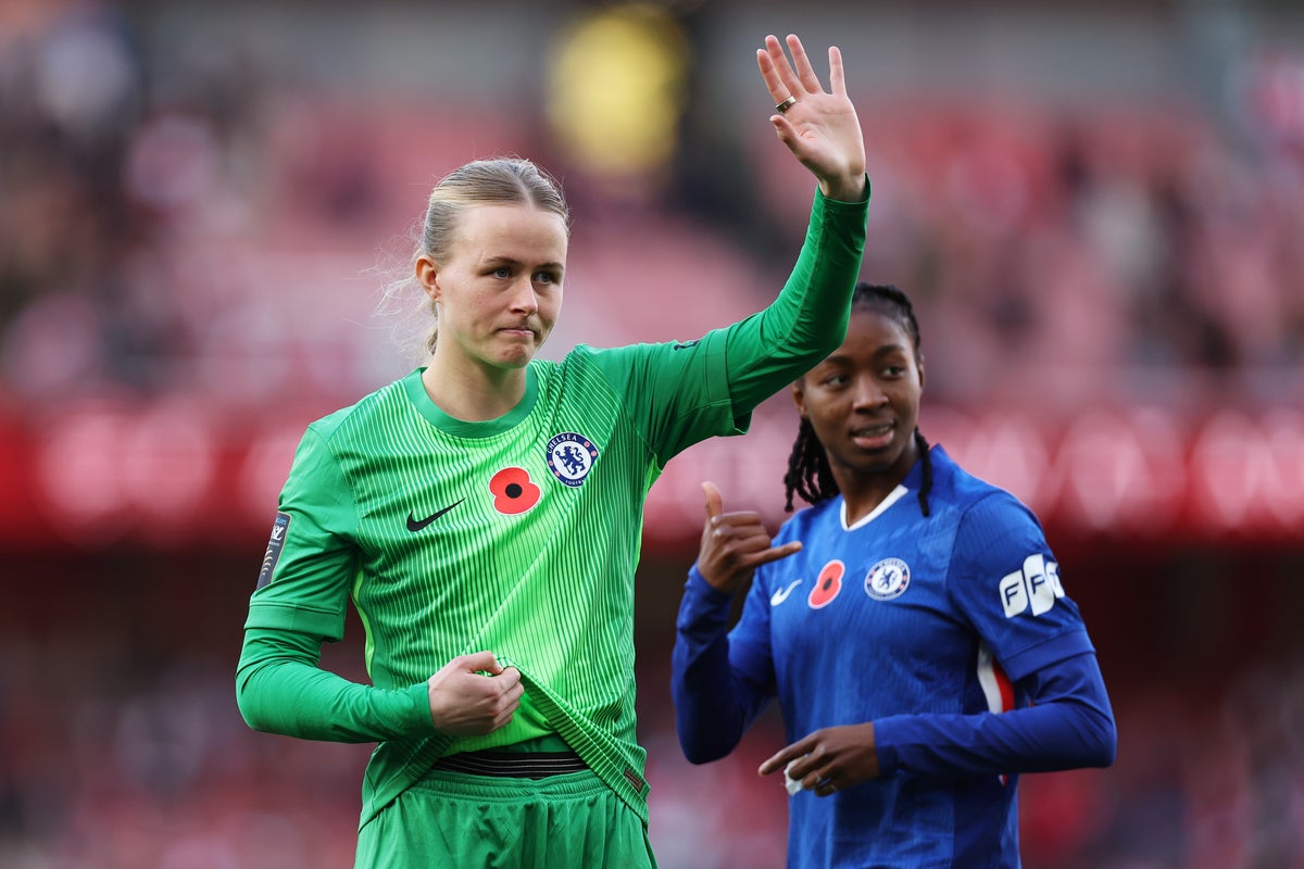 Injured Hannah Hampton set to miss ‘few weeks’ with return before 2026 ...
