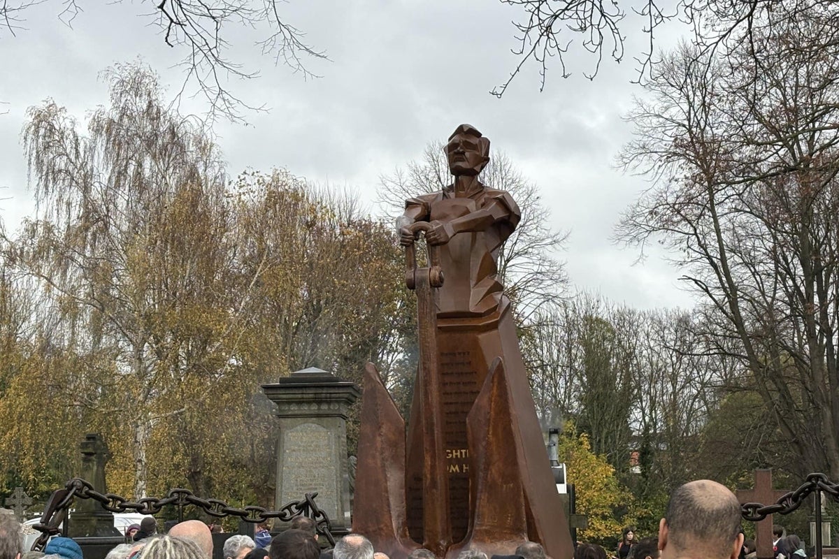Fighting From Home sculpture honours vital Second World War workers | The Independent