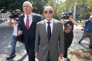 Former Tottenham Hotspur owner Joe Lewis officially pardoned by Donald ...