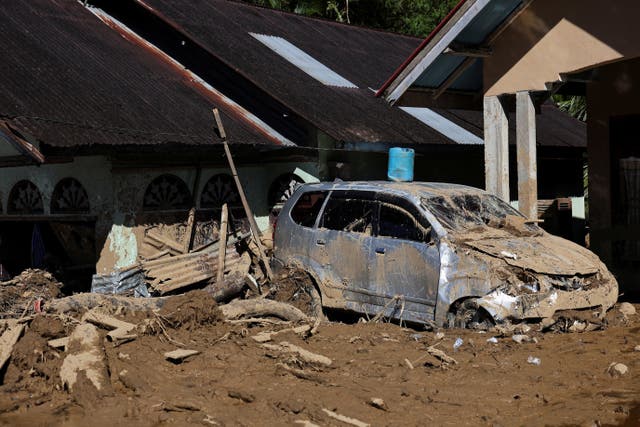 Indonesia raises death toll to 753 after cyclone brings catastrophic ...