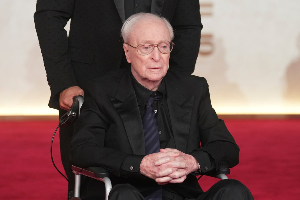 Michael Caine receives standing ovation as Vin Diesel presents film ...