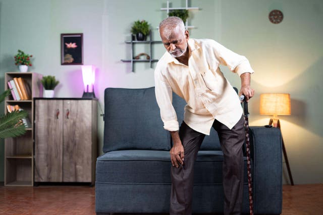 The key symptoms of frailty in older people and how to get a diagnosis ...