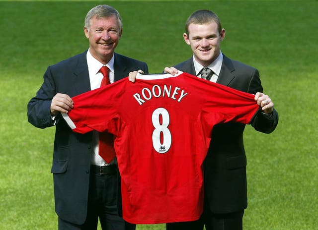 Wayne Rooney ‘got death threats’ over Man Utd transfer | The Independent