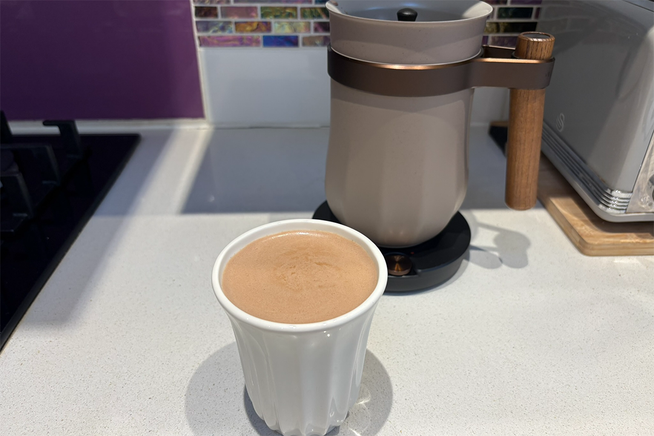 Salter’s £35 hot chocolate maker vs Hotel Chocolat £150 velvetiser ...