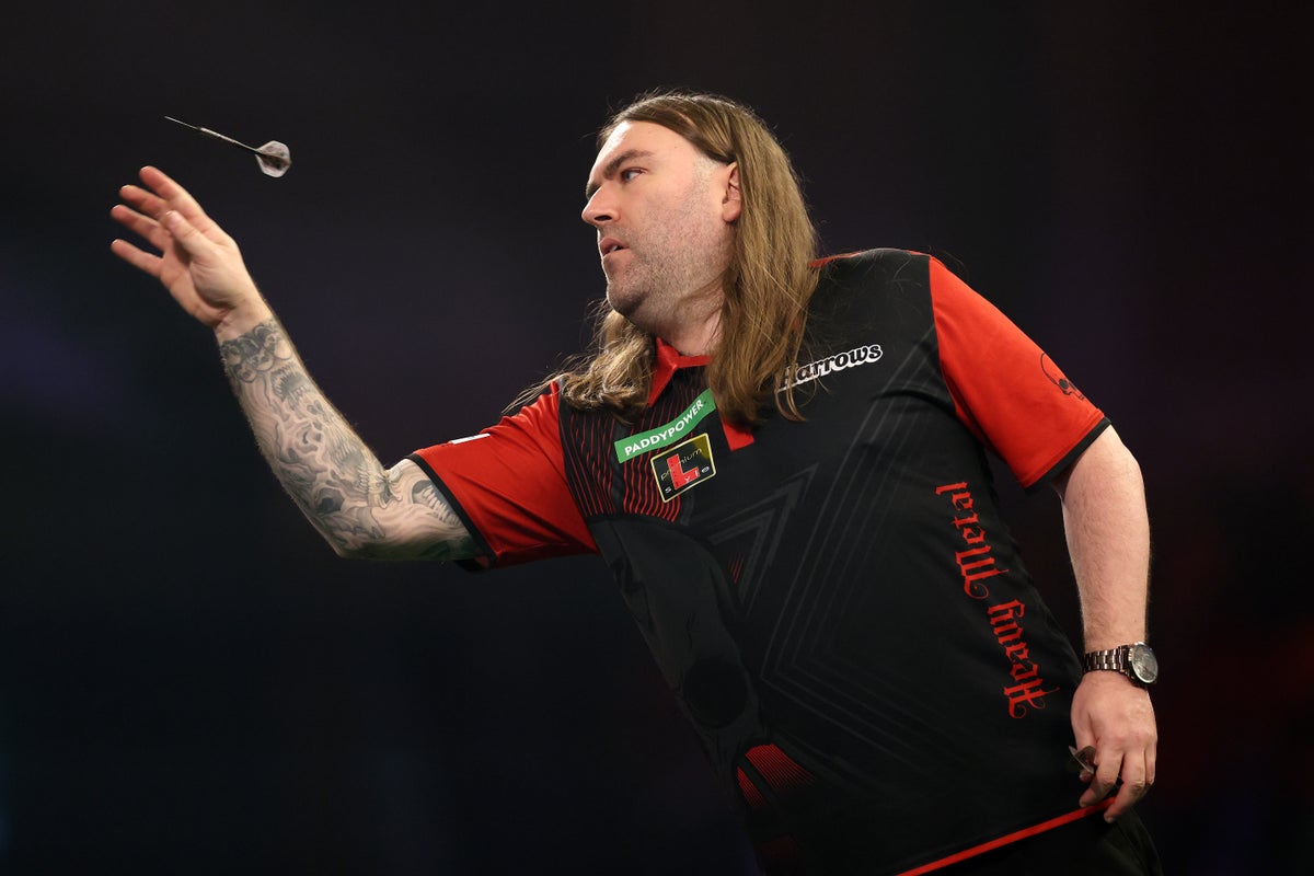 Ryan Searle explains coping with rare eye condition before Luke Littler ...