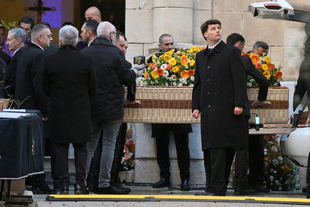 Brigitte Bardot funeral: Final farewell to actor as Saint-Tropez mourns ...