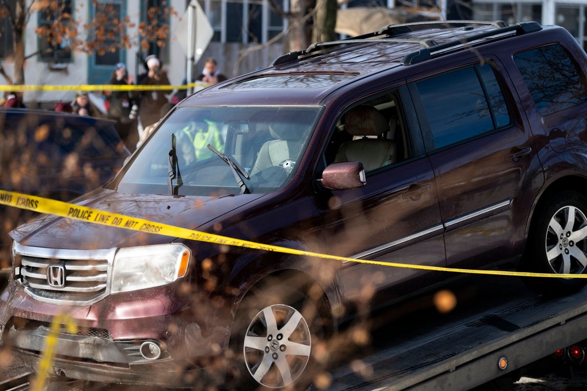 Jonathan Ross identified as ICE agent who killed woman in Minnesota ...