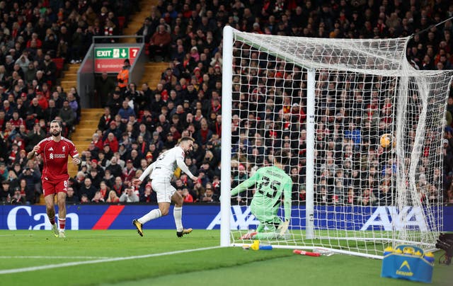 Barnsley boss hits out at ‘disrespectful’ Dominik Szoboszlai after ...