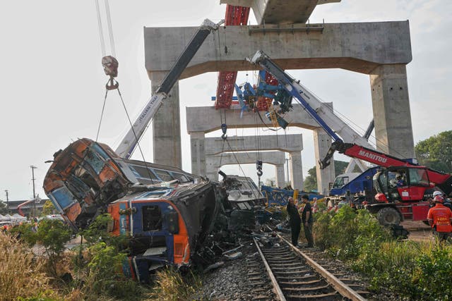 Thailand train accident: Photos show devastating aftermath of deadly ...
