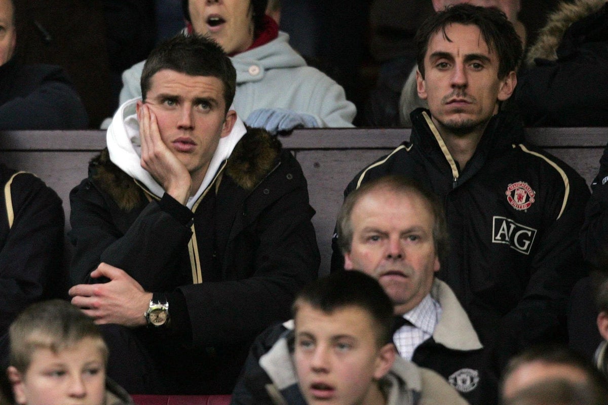 Gary Neville: Man Utd can’t consider keeping Michael Carrick at helm ...