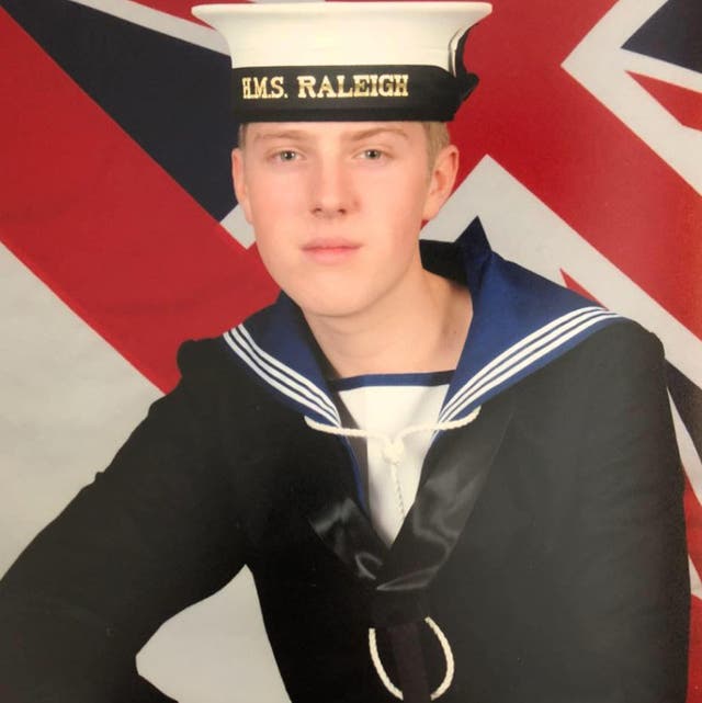 Royal Navy engineer sues MOD for £500k after being deafened by fighter ...