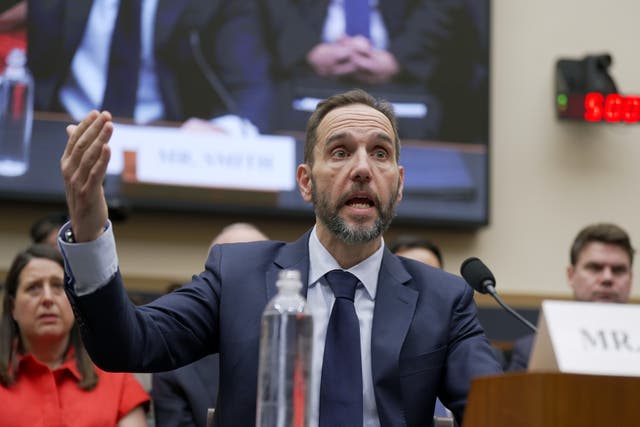 Jack Smith defends investigations as Trump rips the former special ...