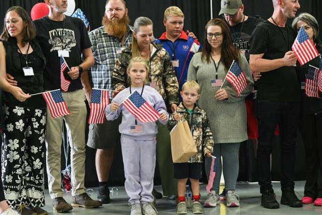Trump to admit 10,000 more white South Africans as ‘emergency’ refugees ...