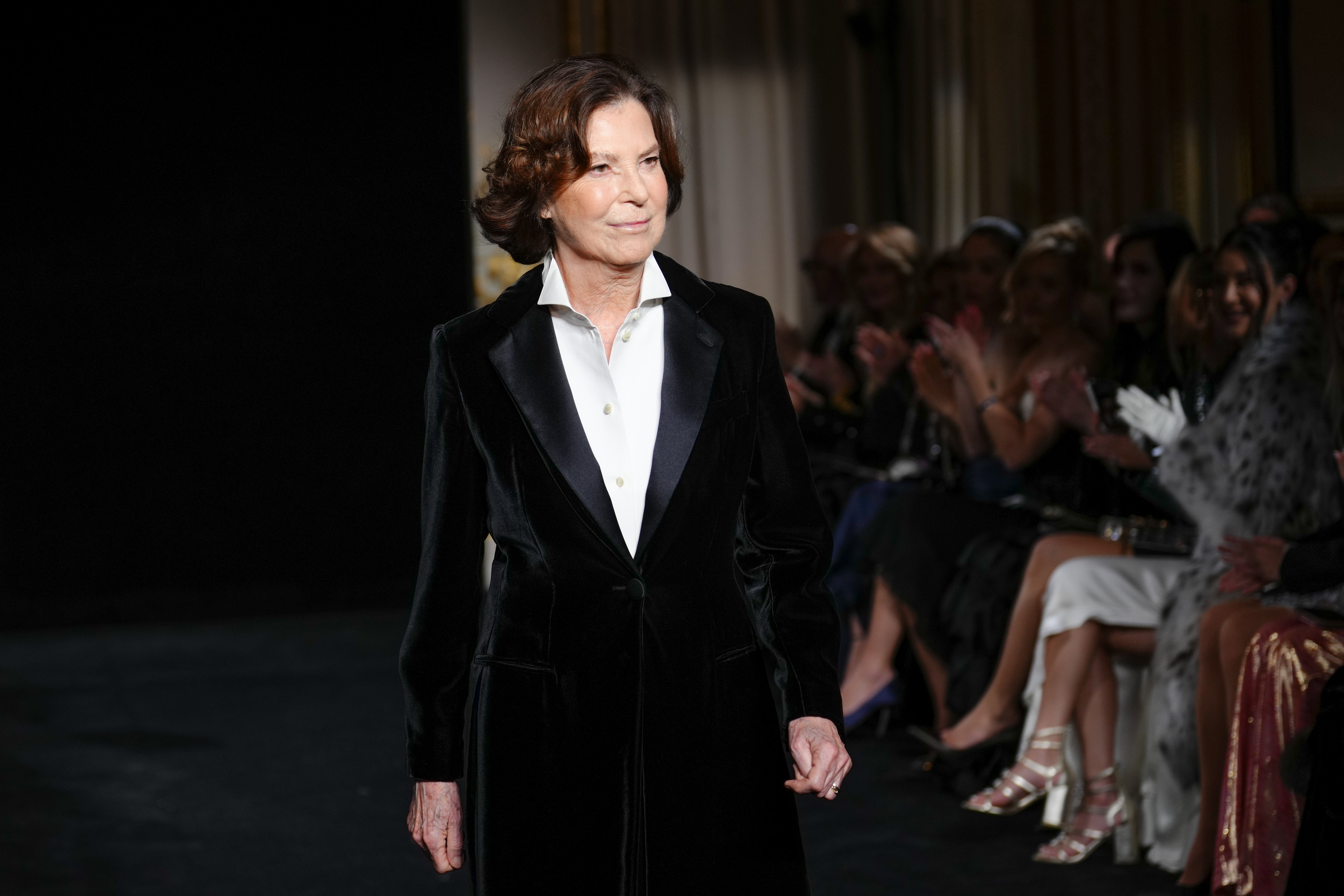 Armani Prive honours late founder in first haute…