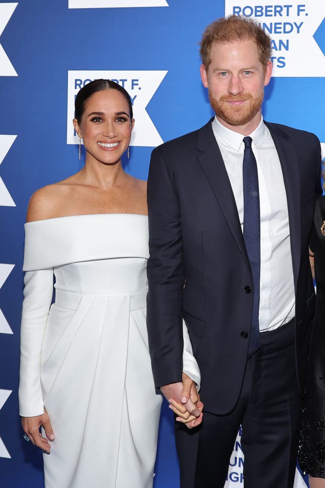 Kim Kardashian explains why she deleted Meghan Markle and Prince Harry ...