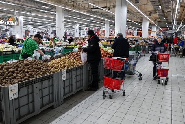 Cucumbers have become the new ‘gold’ in wartime Russia | The Independent