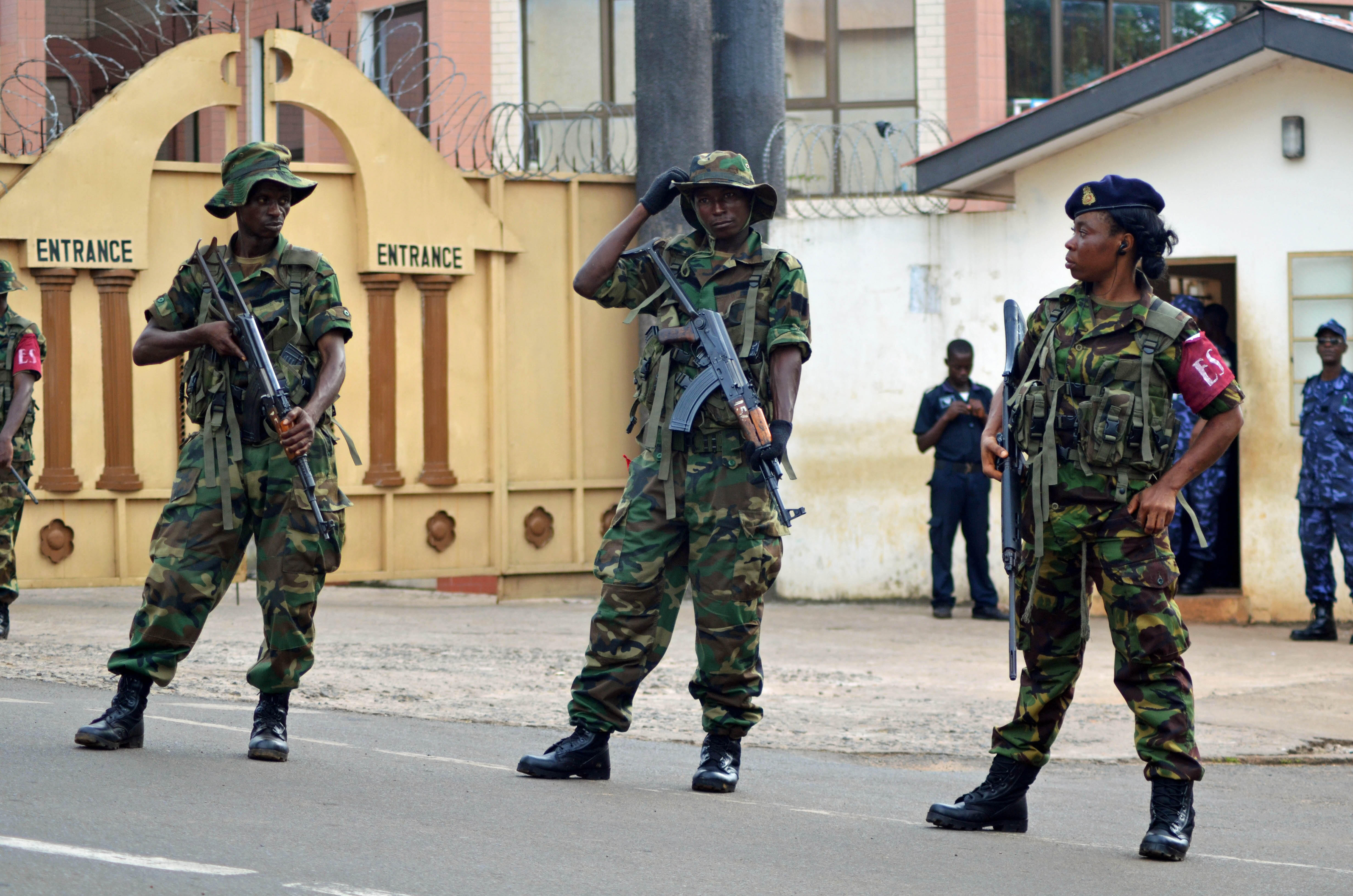 Guinea releases 16 soldiers and police officers from Sierra Leone after ...