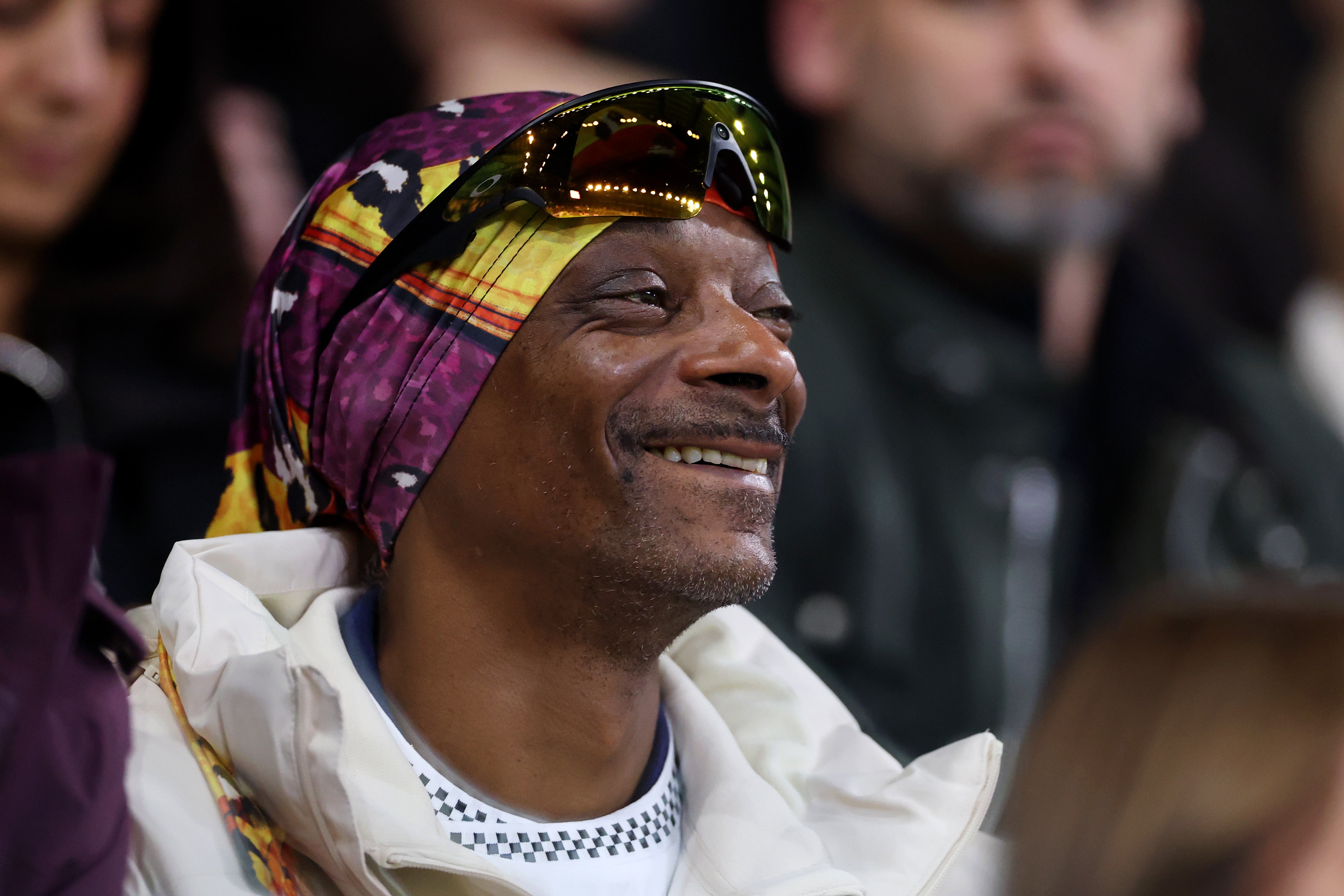 Preston boss says Swansea tunnel ‘smelt of weed’ after Snoop Dogg visit ...