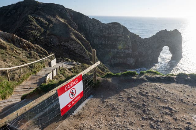 Durdle Door closed after winter storms destroy steps | The Independent