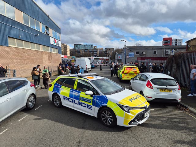 West London auction house evacuated after good Samaritan brings in ...