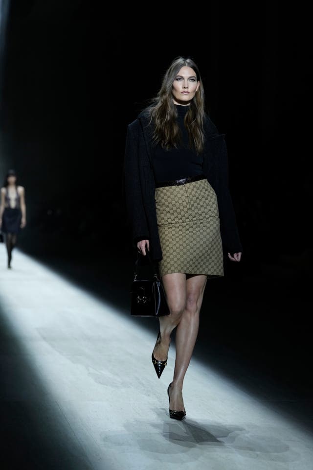 Kate Moss closes Gucci’s Nineties comeback at Milan Fashion Week | The ...