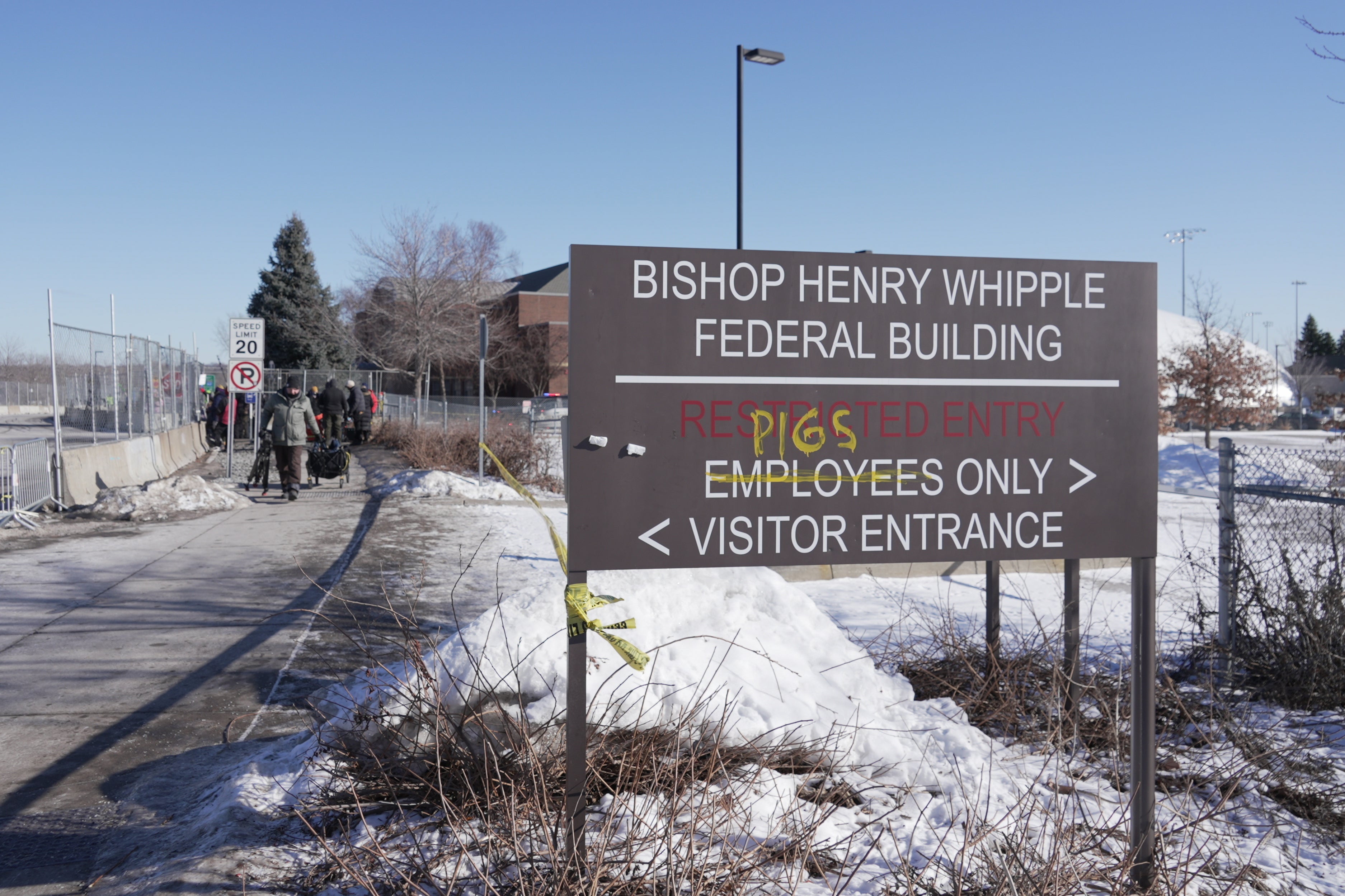 Federal judge extends order protecting refugees in Minnesota from being ...