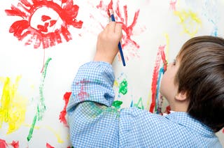 Left-handers may have competitive advantage over right-handed people ...